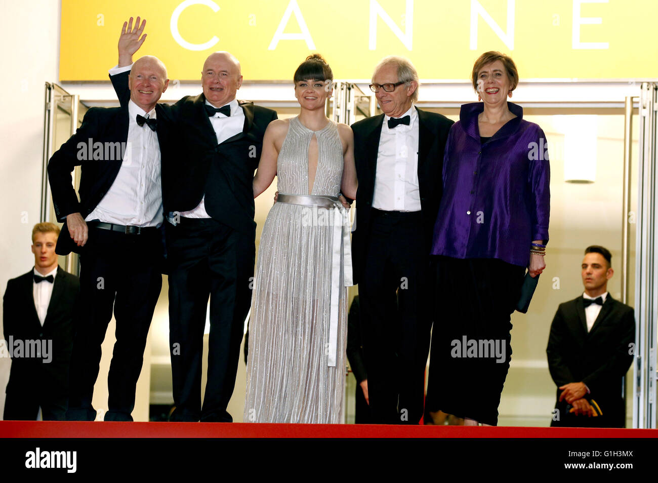 Paul Laverty, Dave Johns, Hayley Squires, Ken Loach and Rebecca O'Brien ...