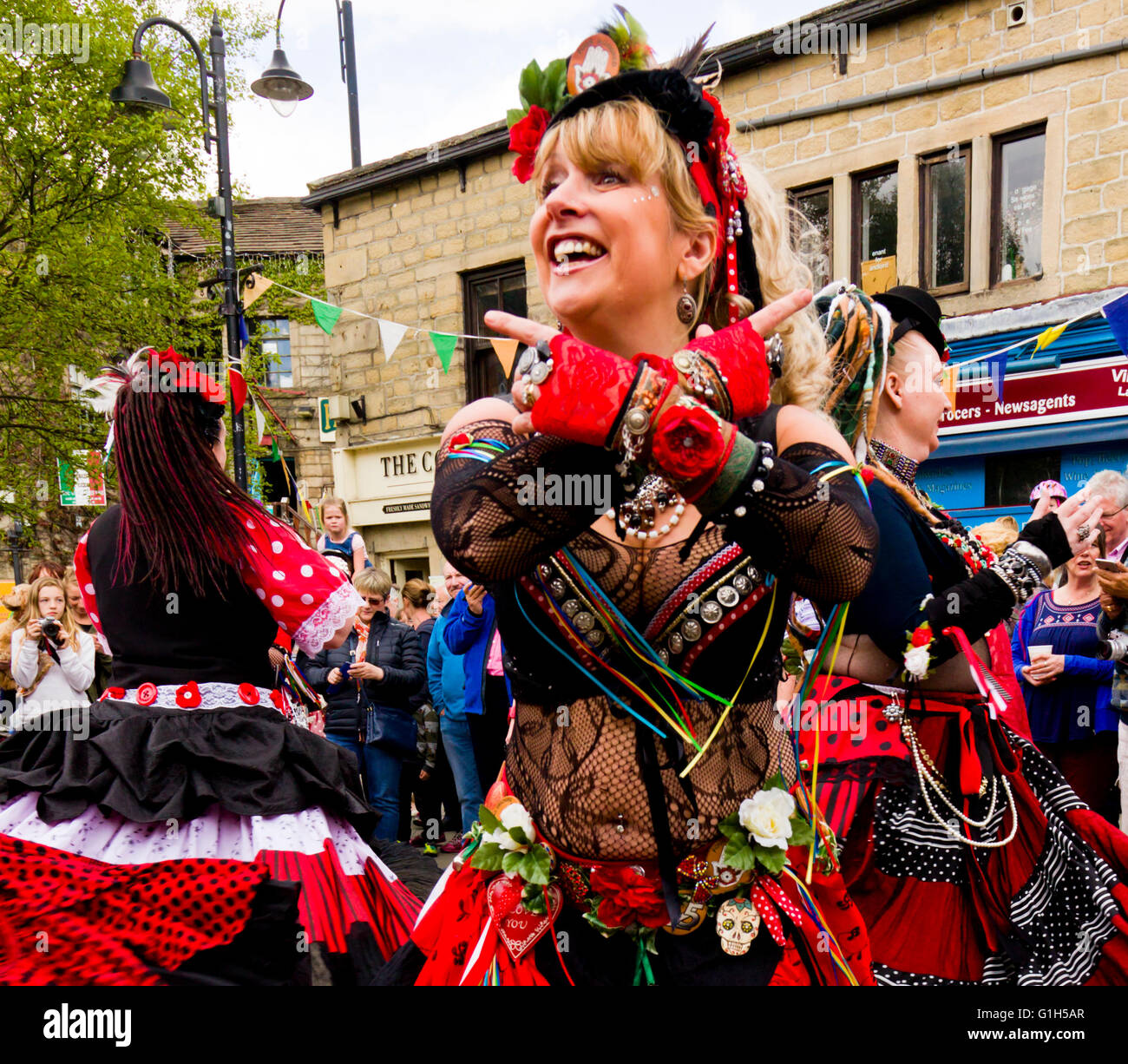 Hebden Bridge, West Yorkshire, UK. 15th May, 2016. The Four Hundred ...