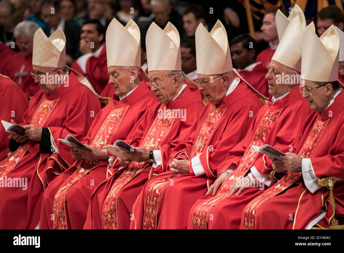 Vatican City, Vatican. 15th May, 2016. Cardinals attend a Pentecost ...