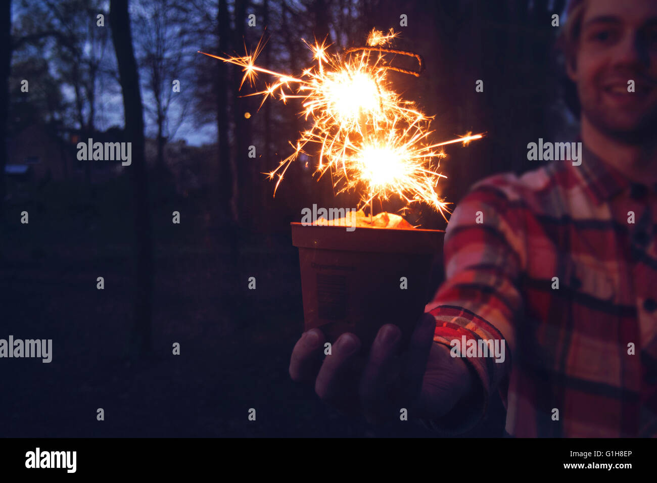 Happy fire hi-res stock photography and images - Alamy