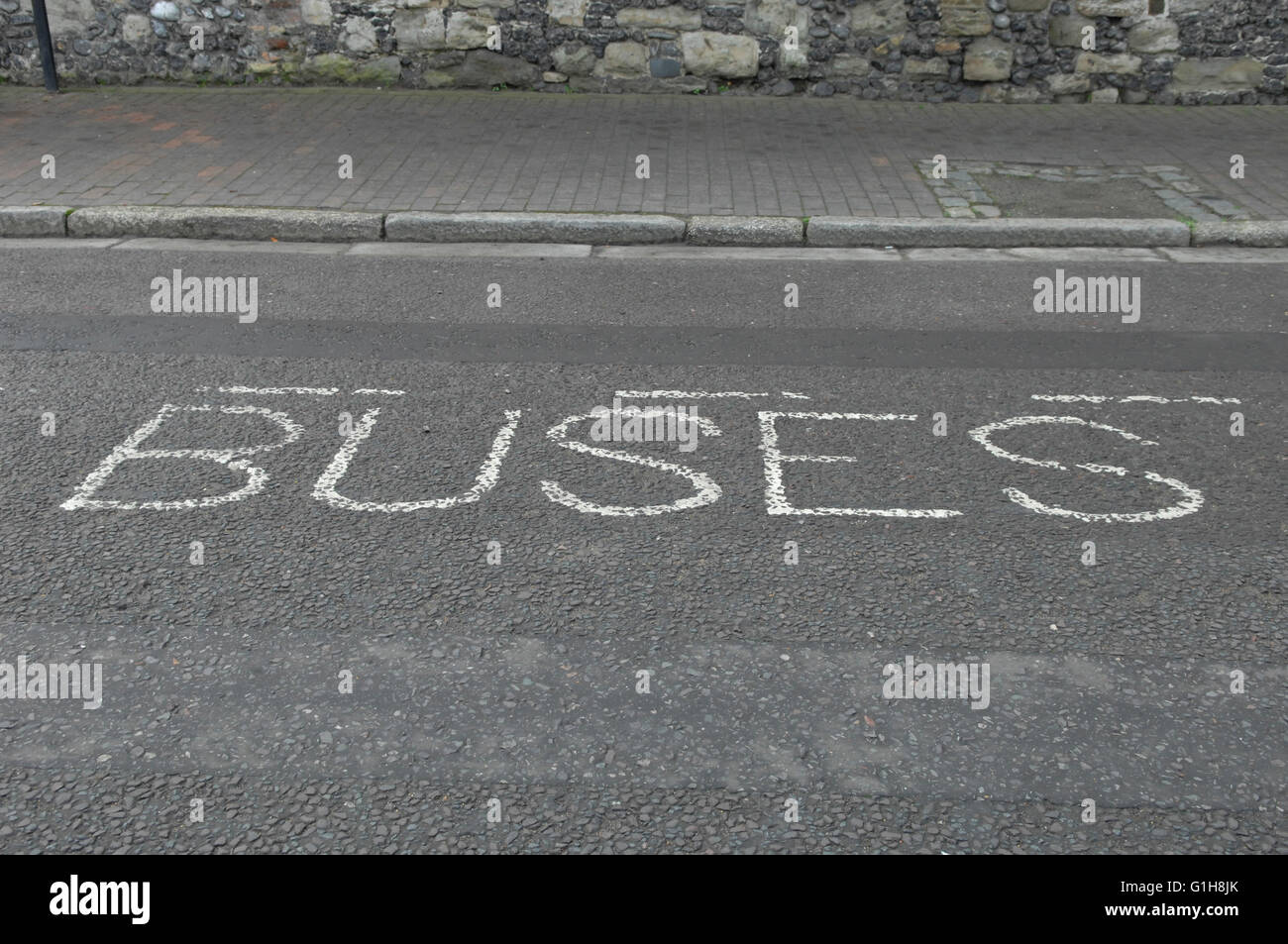 Bus stop in Sandwich - Kent, United Kingdom Stock Photo - Alamy