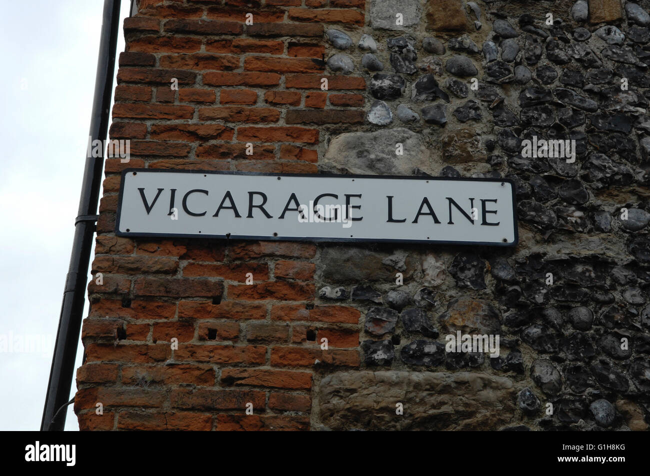 Road sign for Vicarage Lane in Sandwich - Kent Stock Photo - Alamy
