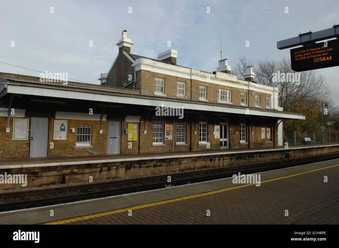Sandwich railway station - Kent Stock Photo - Alamy