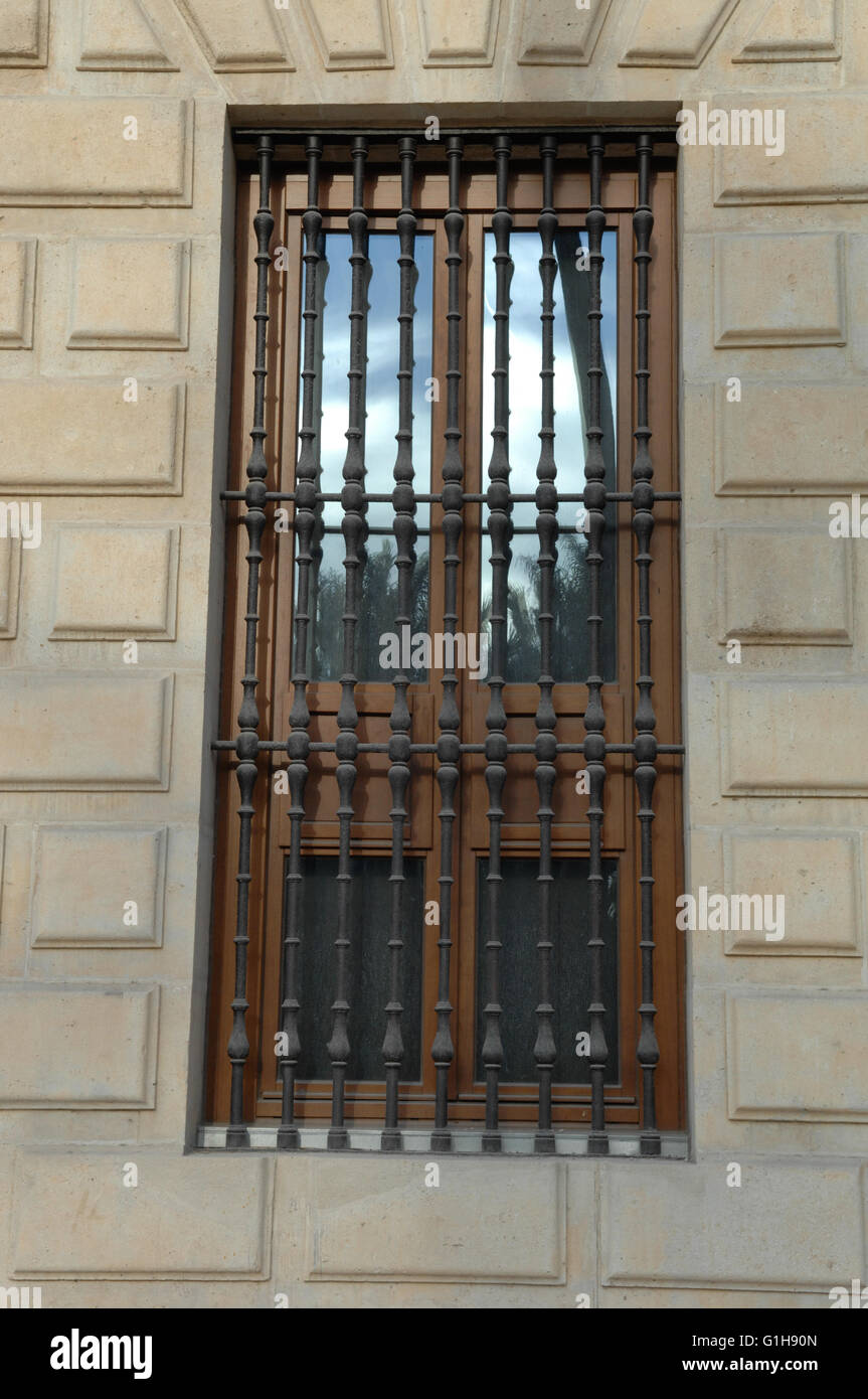 Customs spain hi-res stock photography and images - Alamy