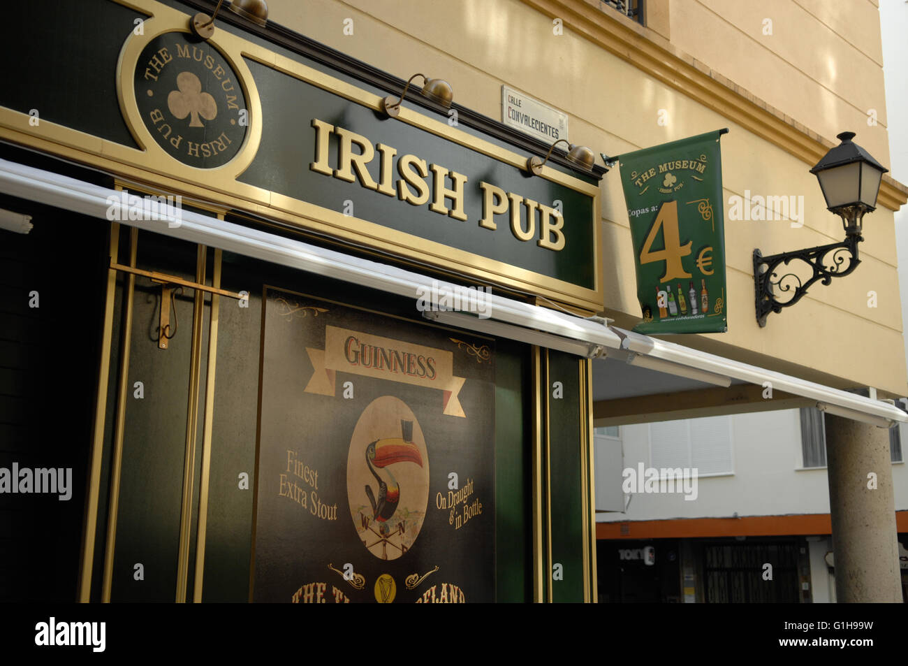 Malaga spain bar pub hi-res stock photography and images - Alamy