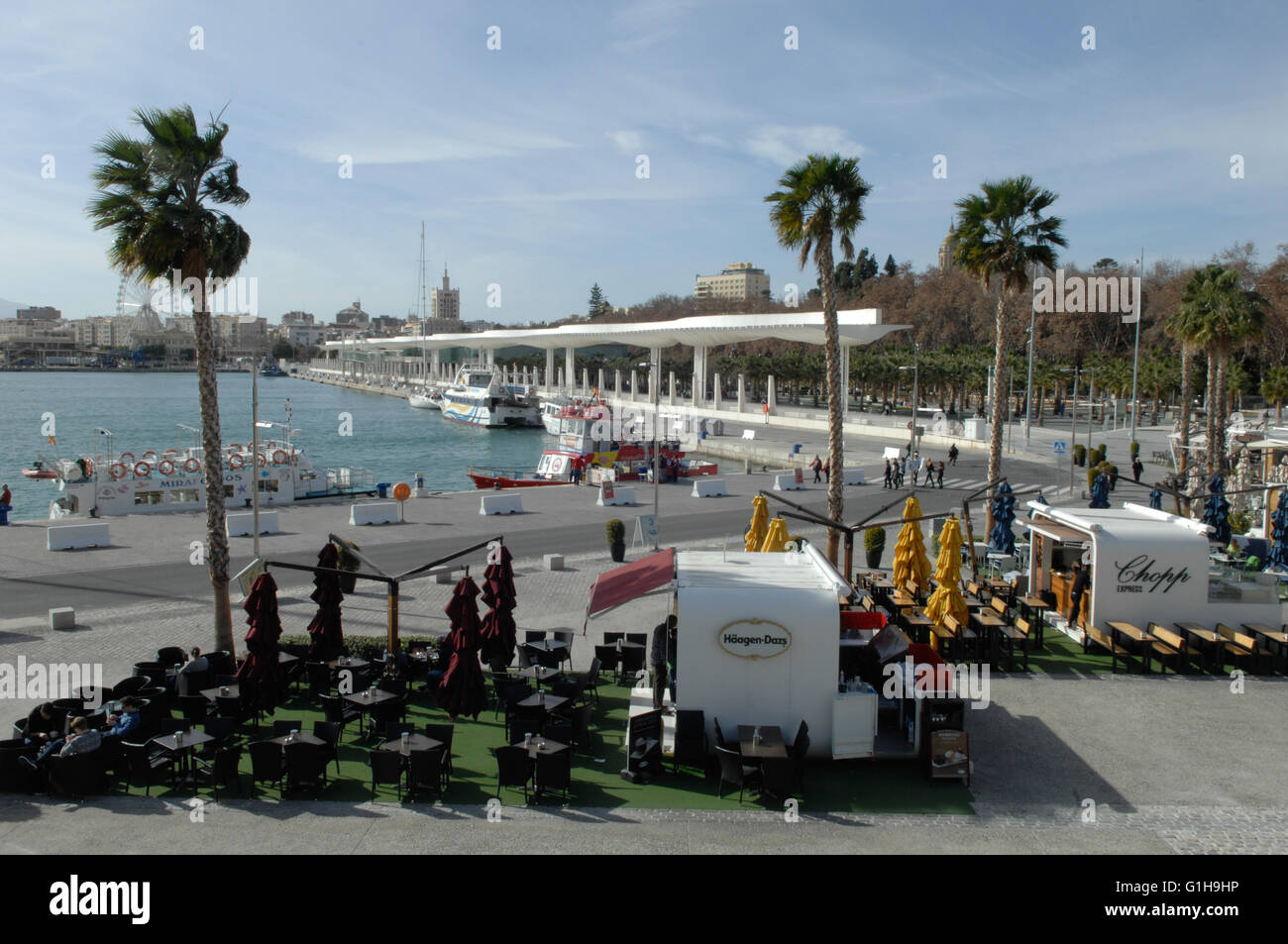 Harbor malaga hi-res stock photography and images - Alamy
