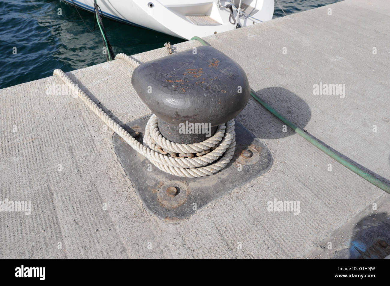 Dork hi-res stock photography and images - Alamy