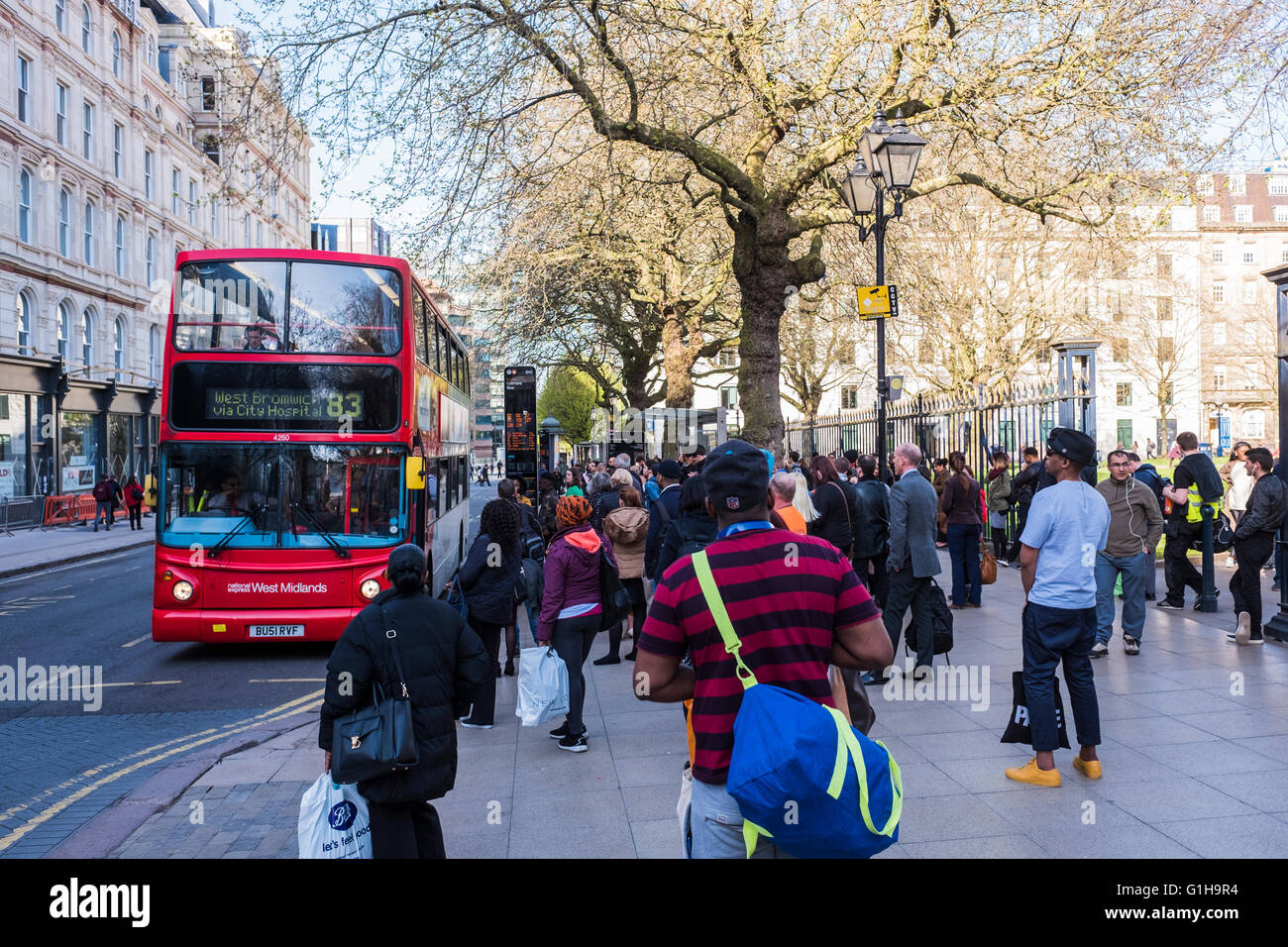 People at Bus Stop, Birmingham, West Midlands, England, U.K Stock Photo ...