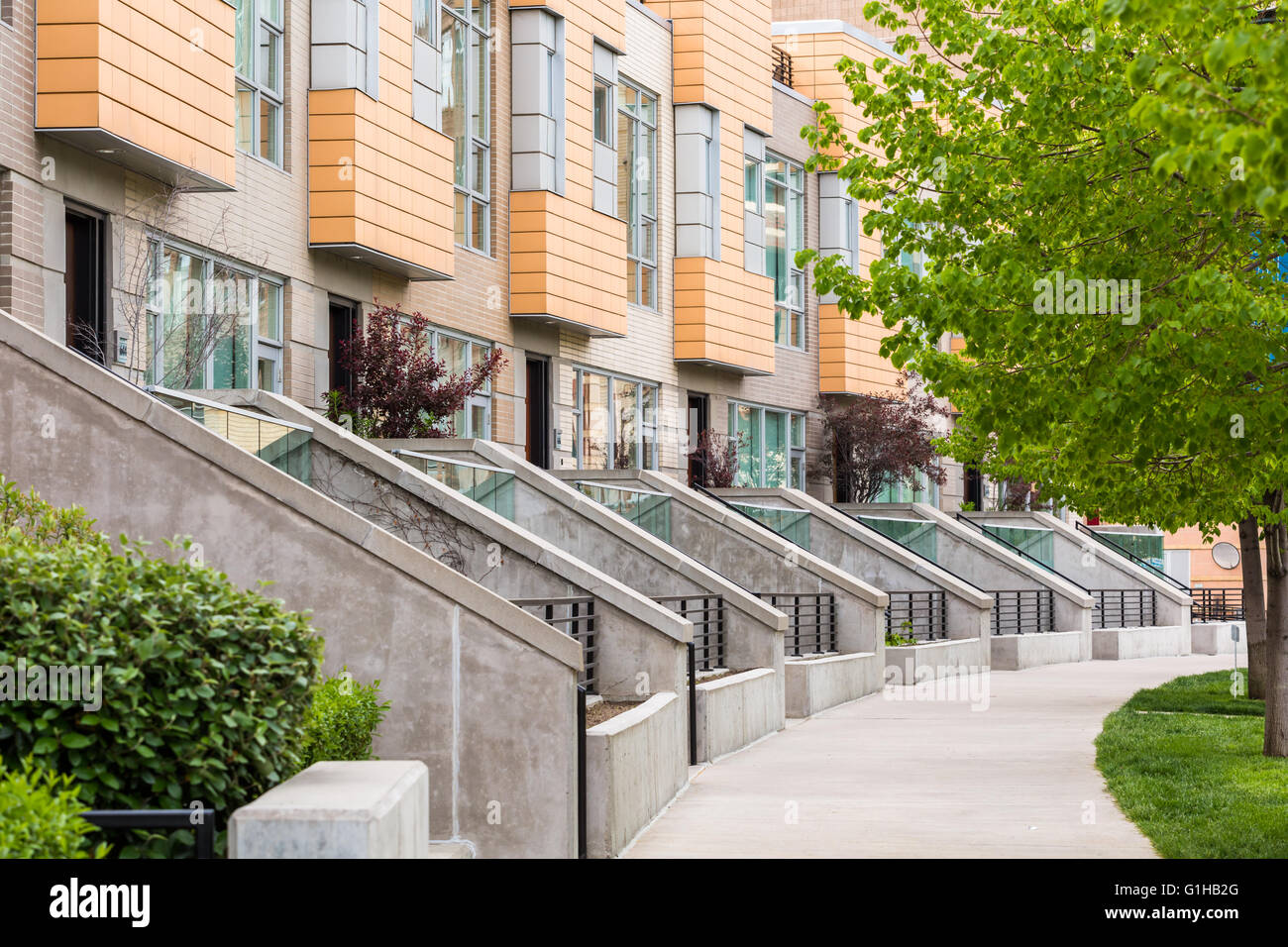 Row of contemporary townhomes at the Riverfront development in Denver ...