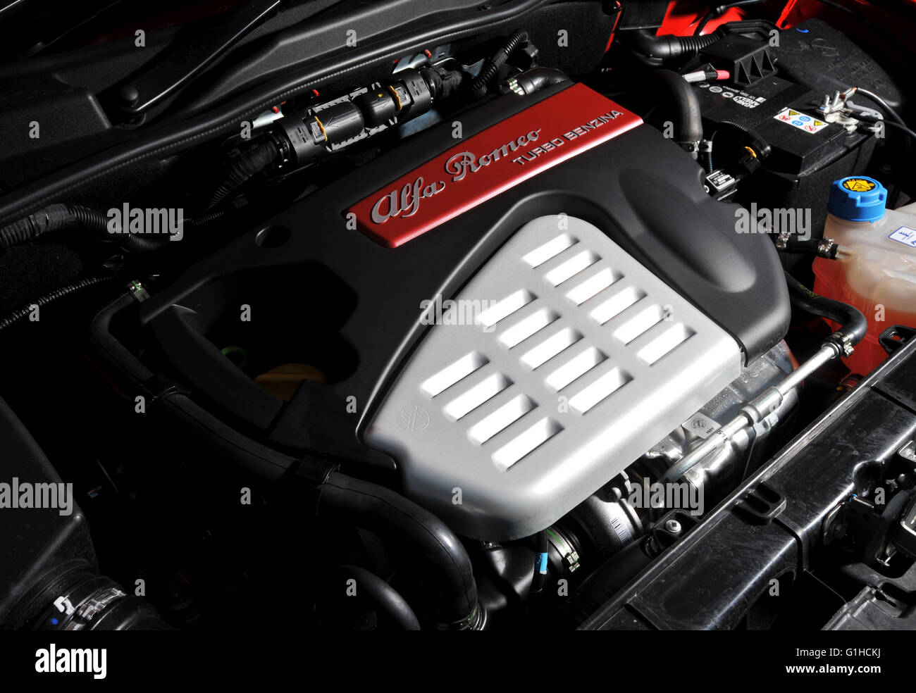 Compact engine hi-res stock photography and images - Alamy