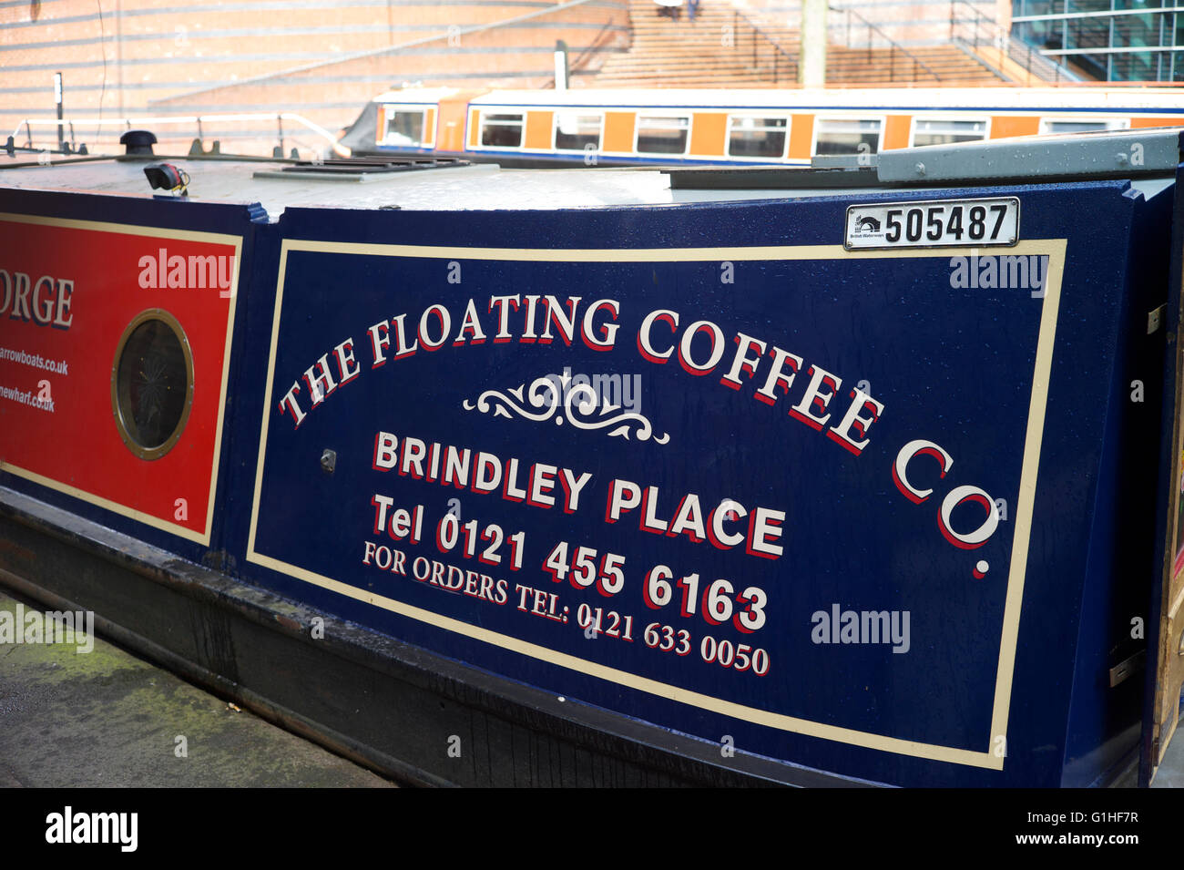Floating coffee company: a new use for an old narrow boat Stock Photo ...