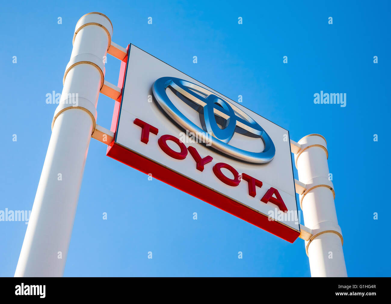 India Toyota Body Shop Signs