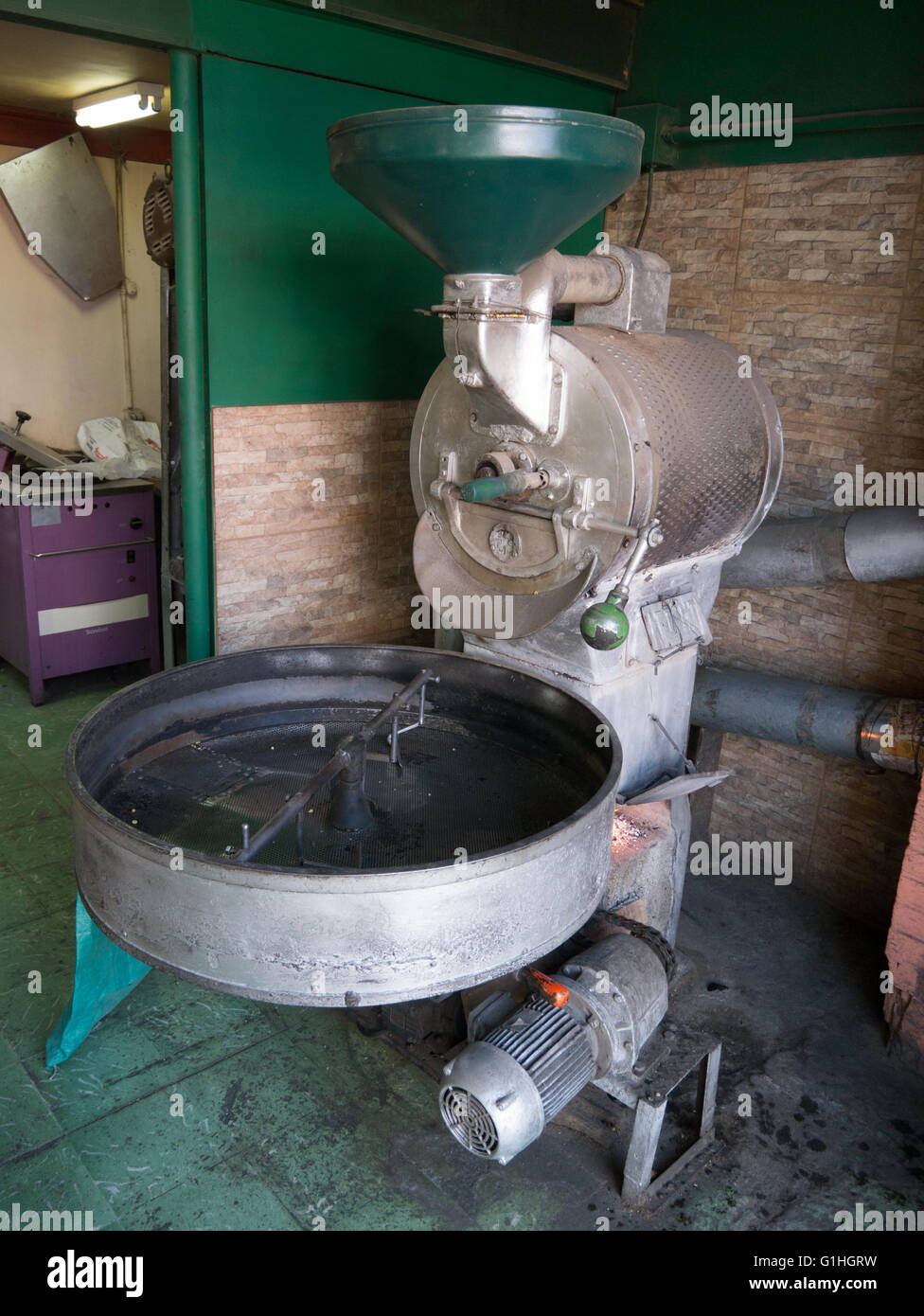 Industrial coffee roasting machine hi-res stock photography and images ...