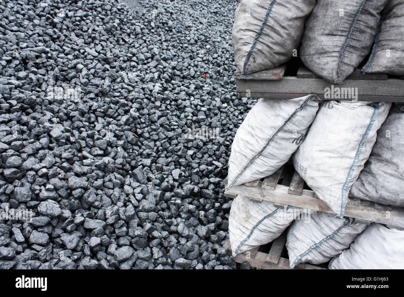 Waste Coal High Resolution Stock Photography and Images - Alamy
