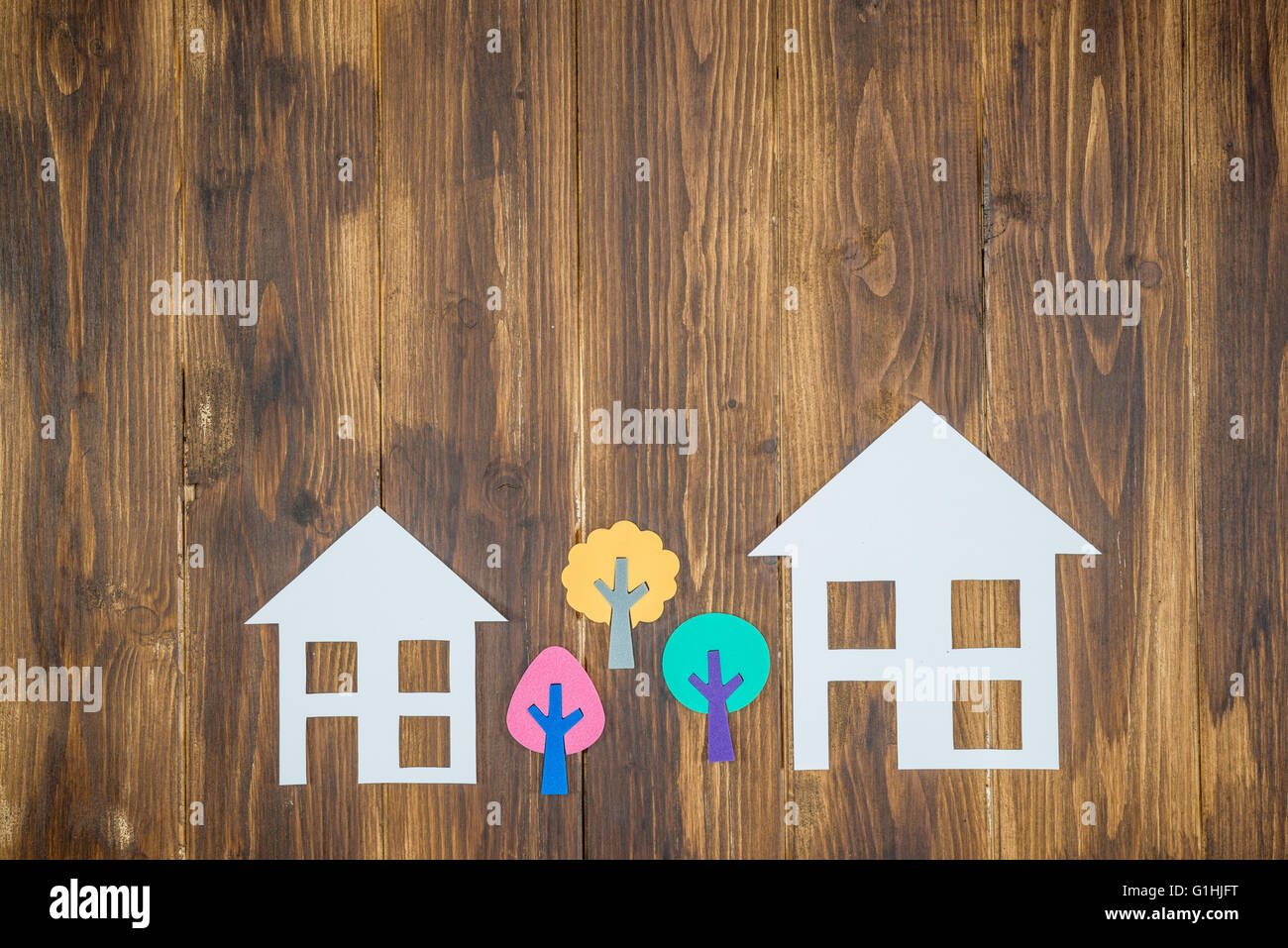 Paper houses and trees hi-res stock photography and images - Alamy