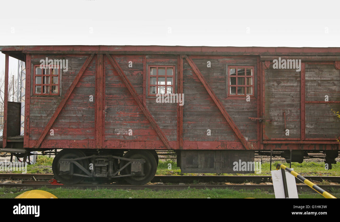 Wooden rail carriage hi-res stock photography and images - Alamy