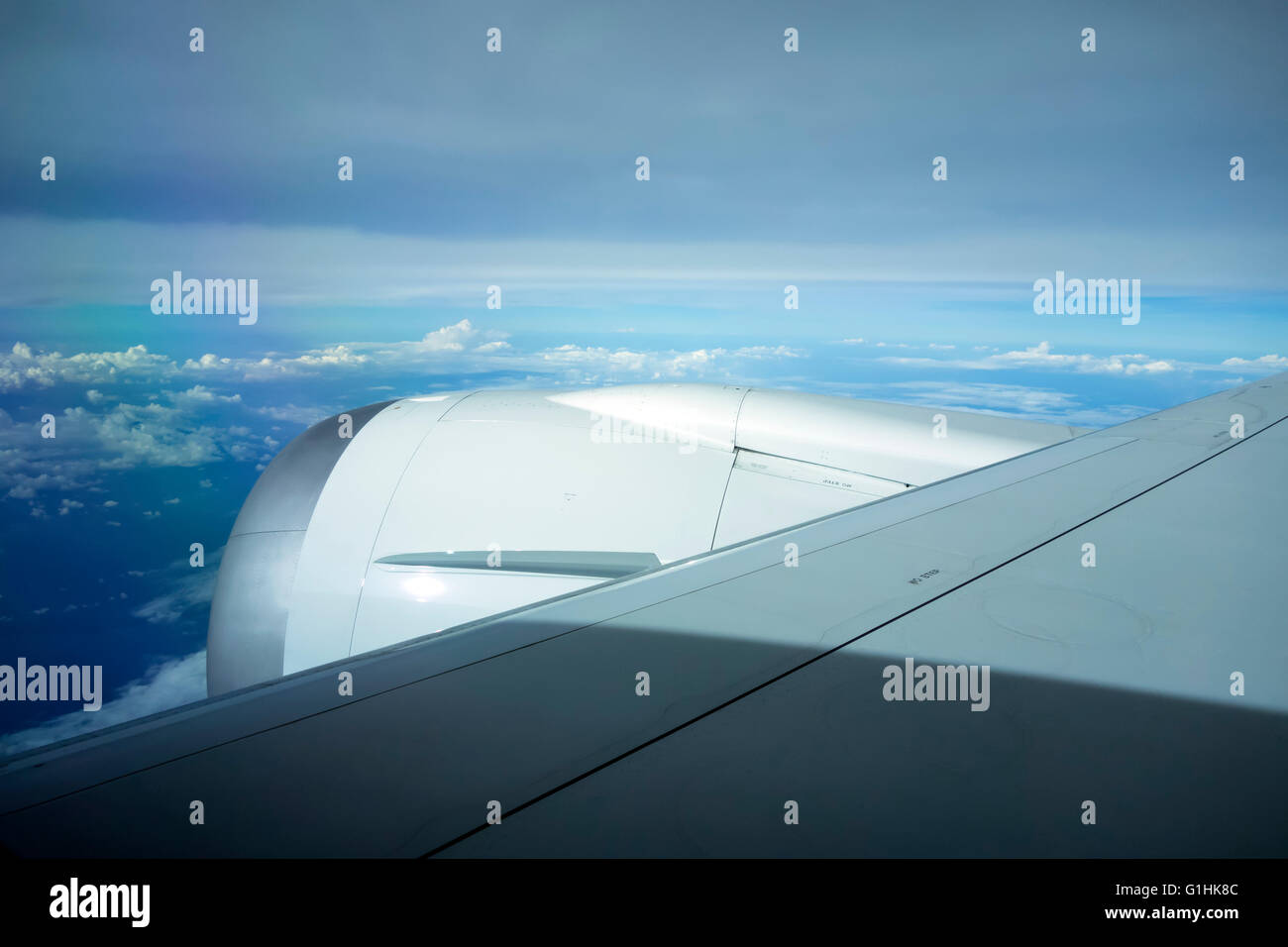 Boeing 787 dreamliner engine hi-res stock photography and images - Alamy