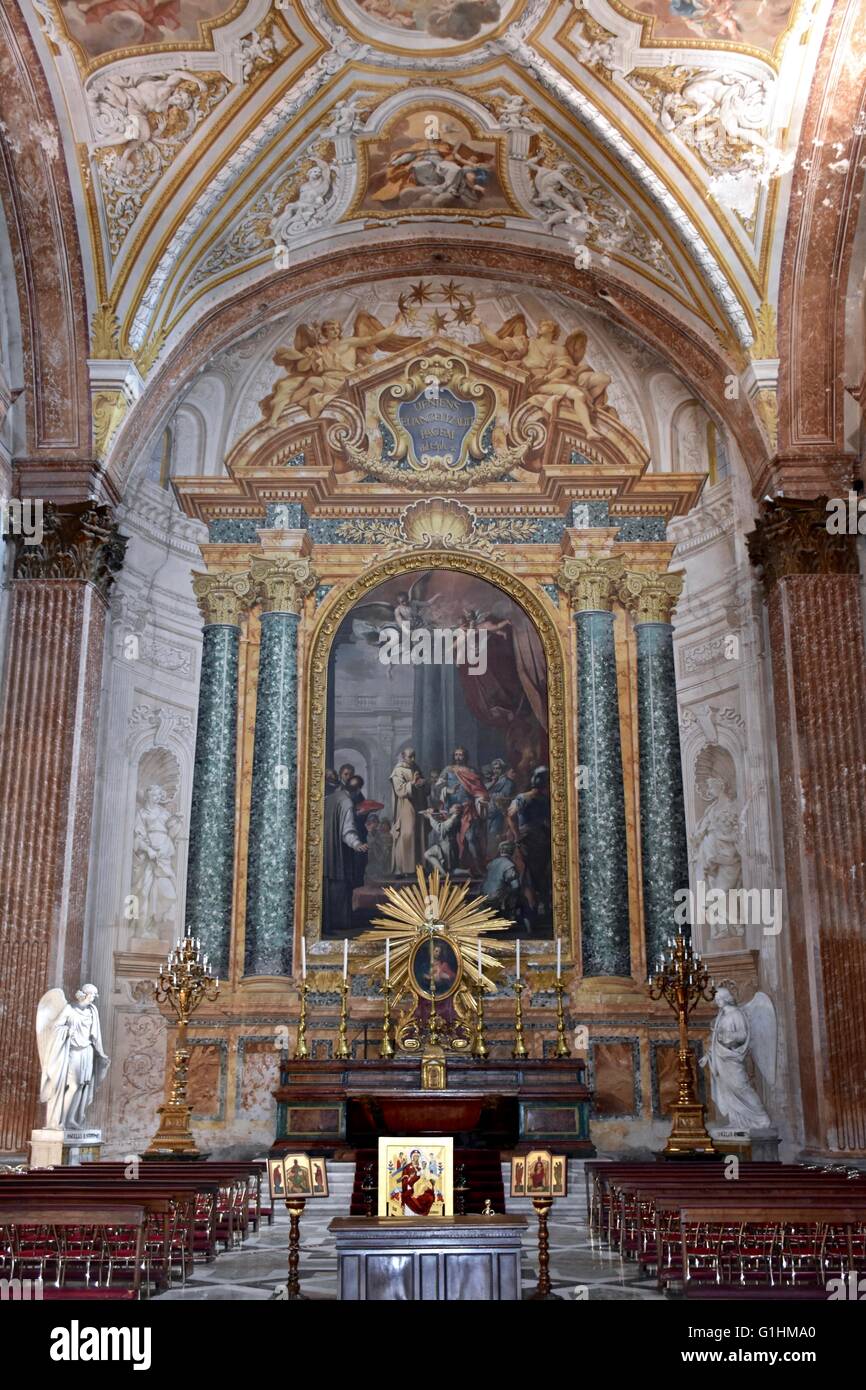 Beautiful architecture and design of a Roman cathedral Stock Photo - Alamy