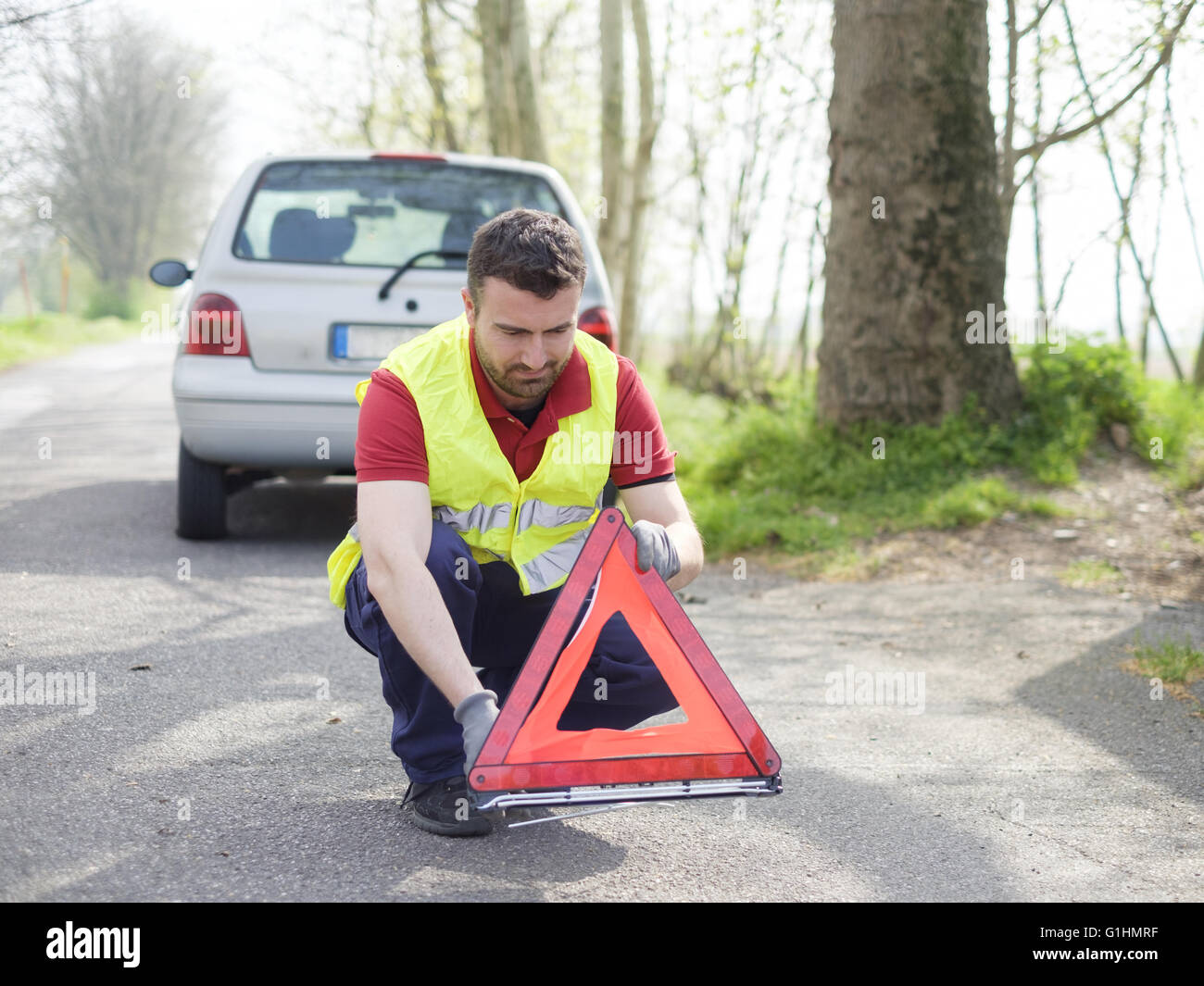 Breakdown vehicle hi-res stock photography and images - Alamy