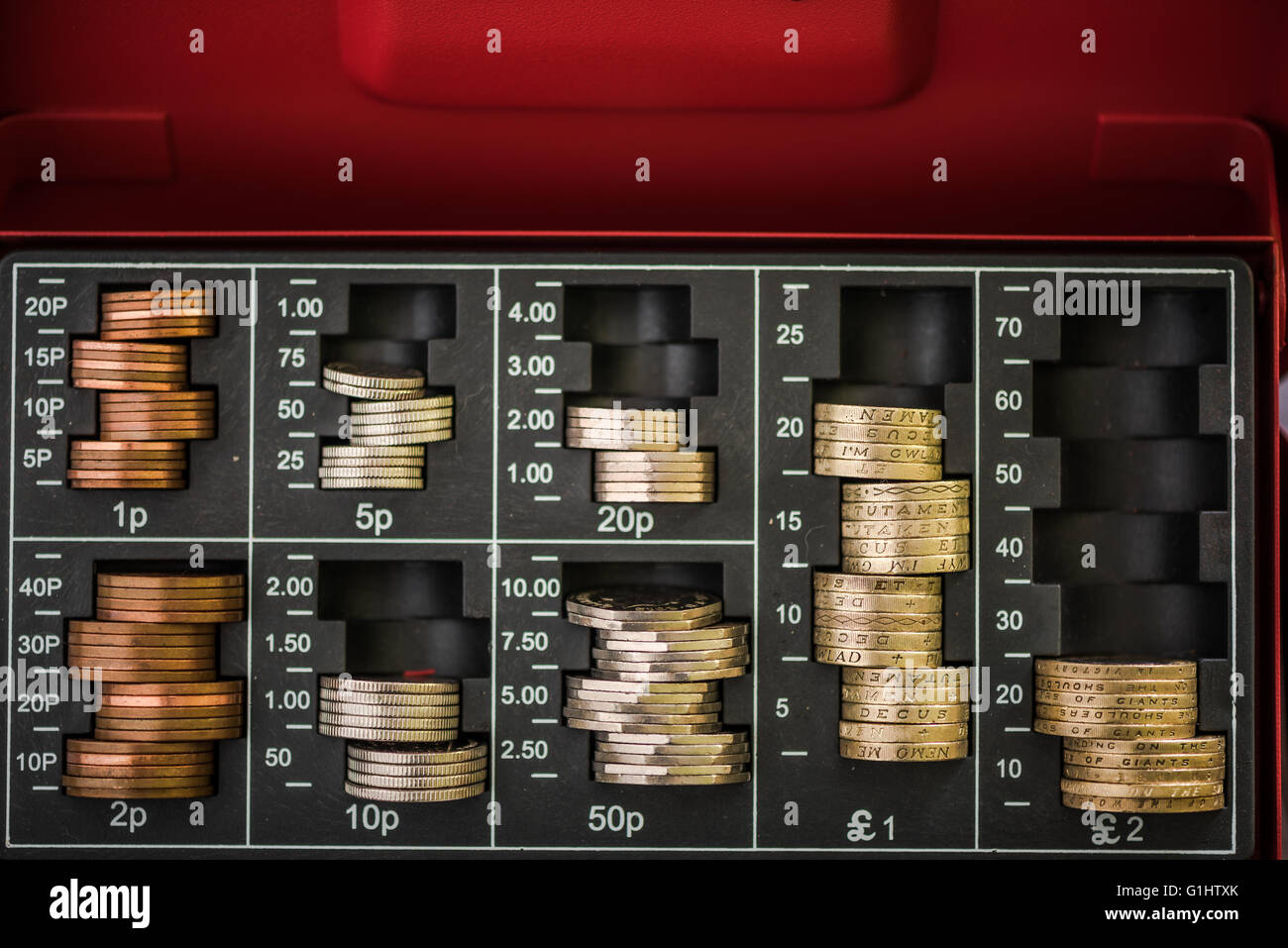 Shiny cash register hi-res stock photography and images - Alamy