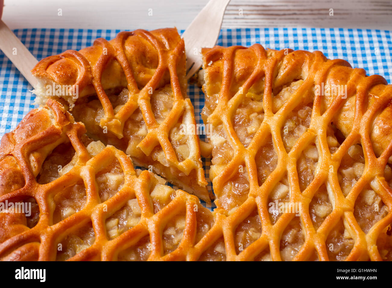 Pie with fork hi-res stock photography and images - Alamy