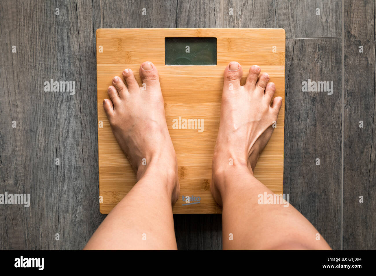 Weight machine hi-res stock photography and images - Alamy