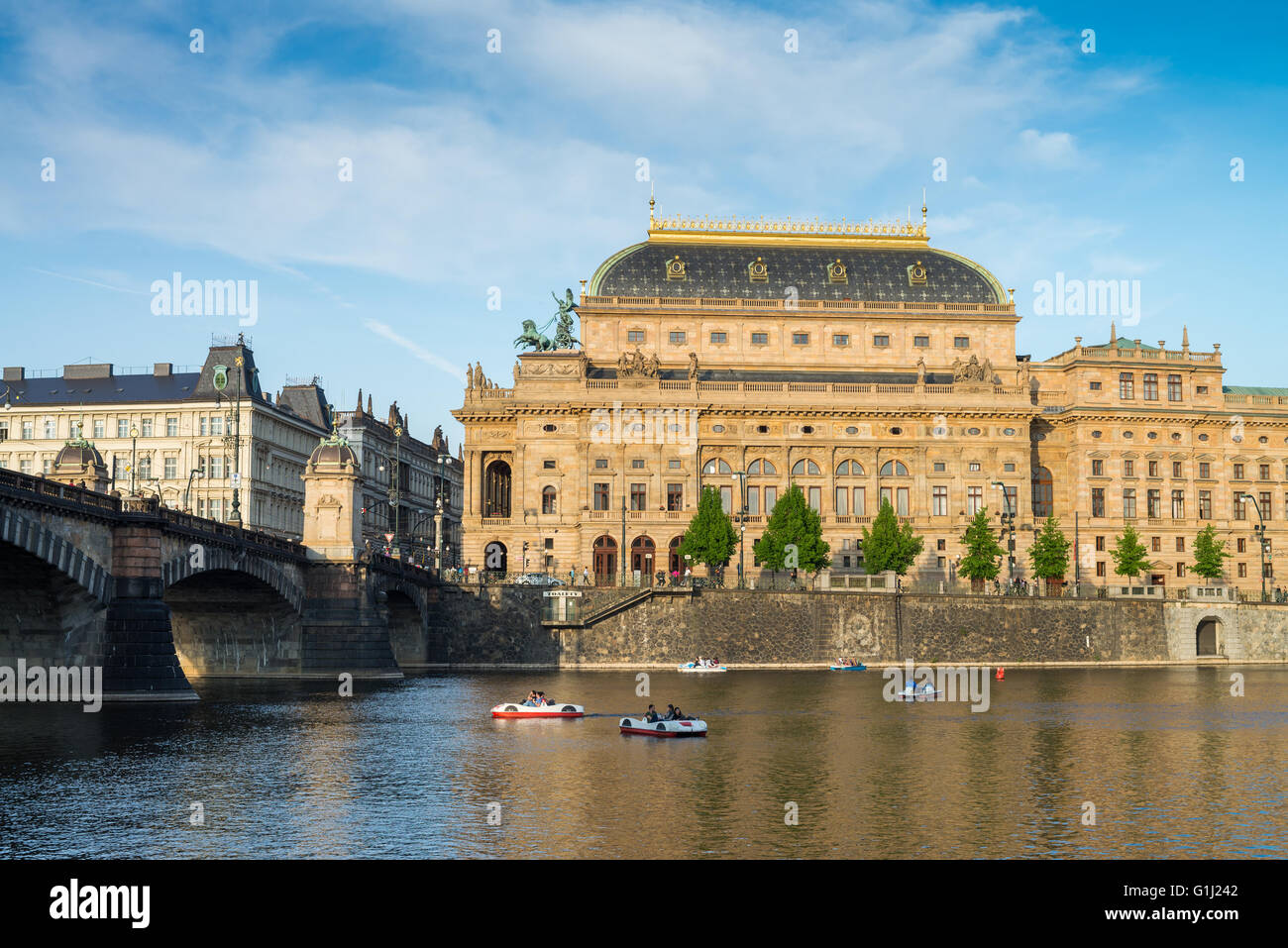 The National Theatre (Narodni divadlo), Prague, Czech republic, Europe ...