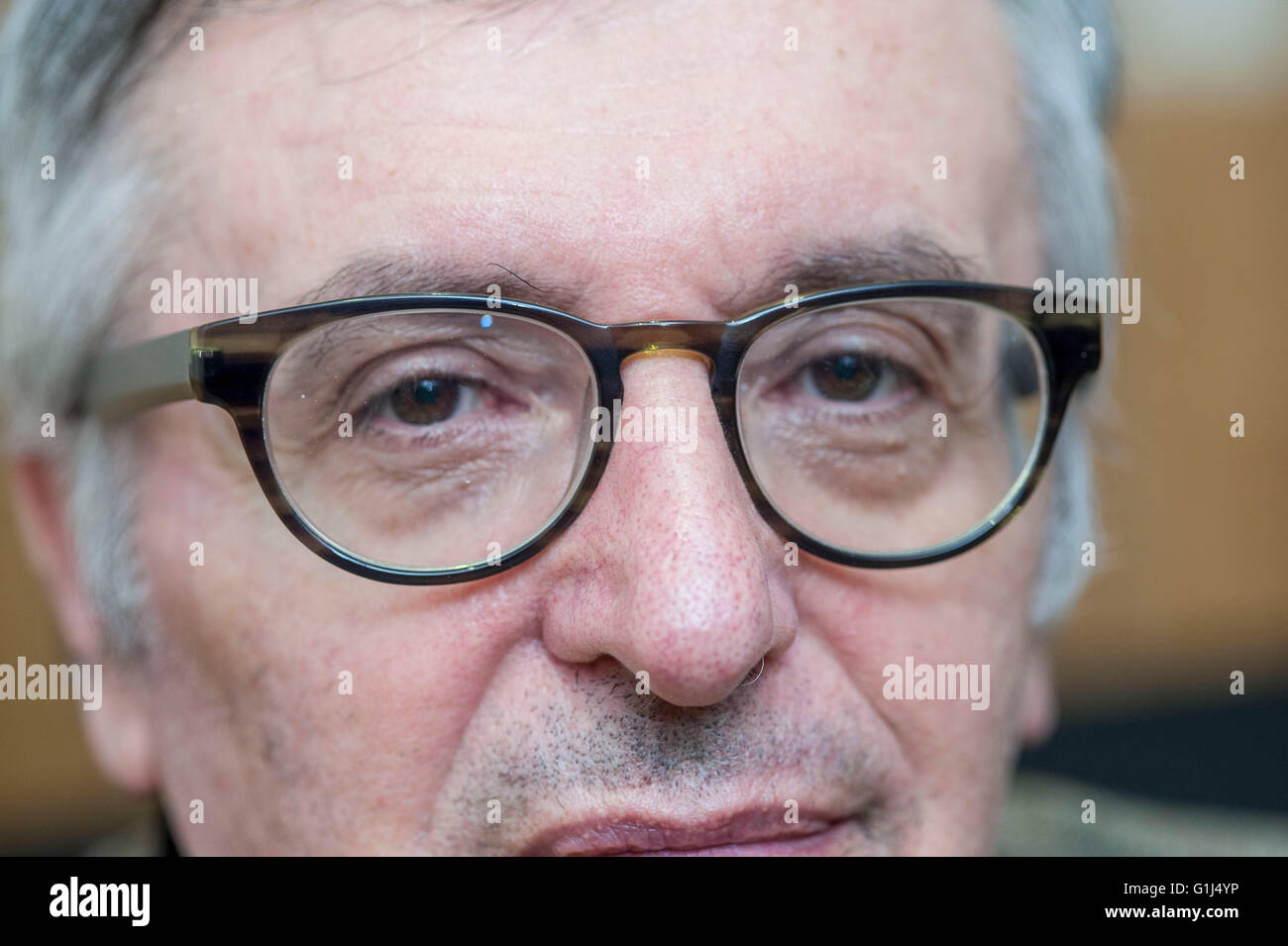 Greatest living english philosopher hi-res stock photography and images ...