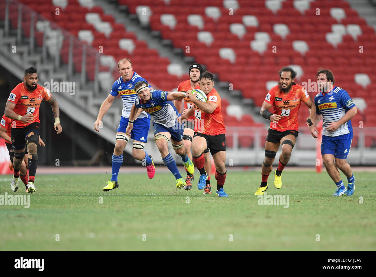 Tighthead prop hi-res stock photography and images - Alamy