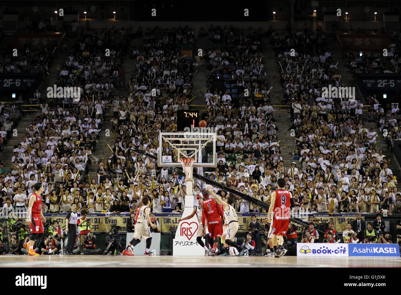 Ariake Coliseum, Tokyo, Japan. 15th May, 2016. Ryukyu Golden Kings ...
