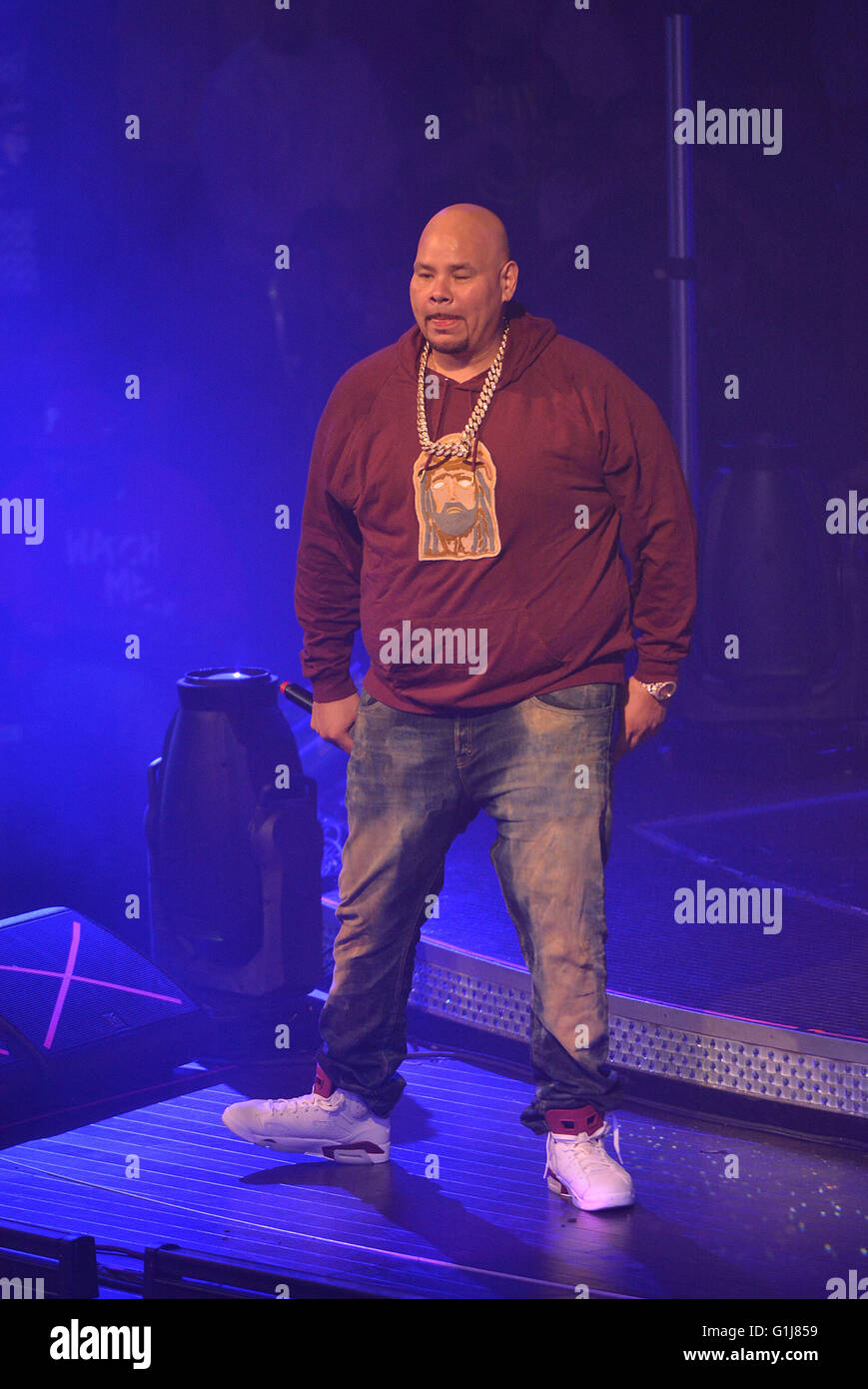 Las Vegas, Nevada, USA. 16th May, 2016. Rapper Fat Joe makes his Drai's ...
