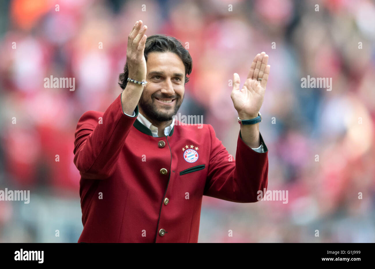 Luca toni bayern hi-res stock photography and images - Alamy