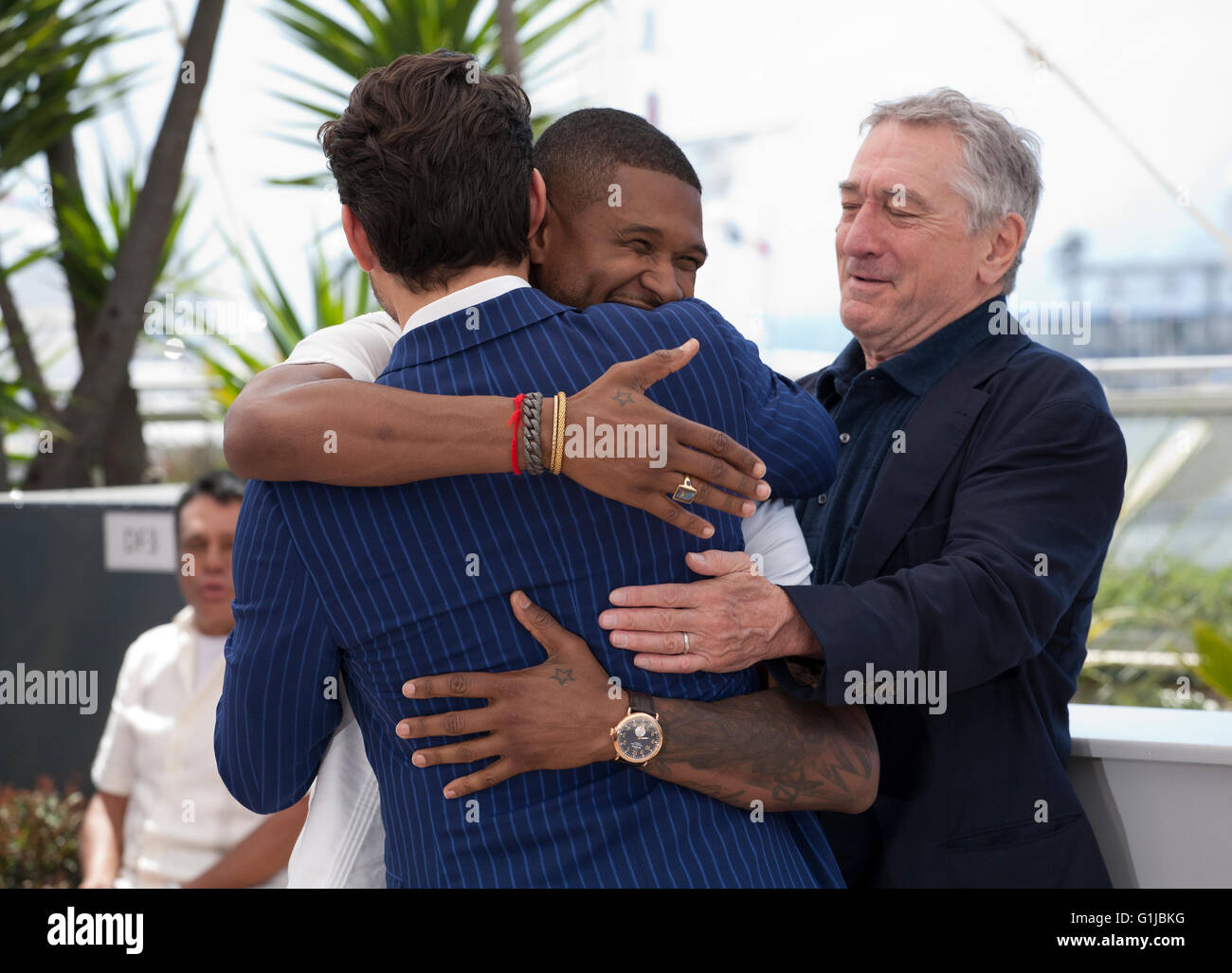 Usher raymond edgar ramirez hands hi-res stock photography and images ...