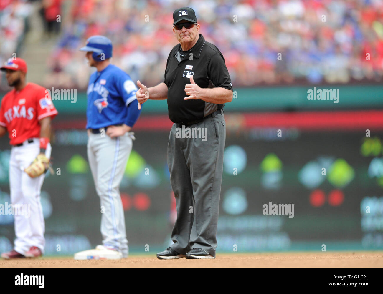 May 15, 2016: Umpire Bob Davidson #61 during an MLB game between the ...