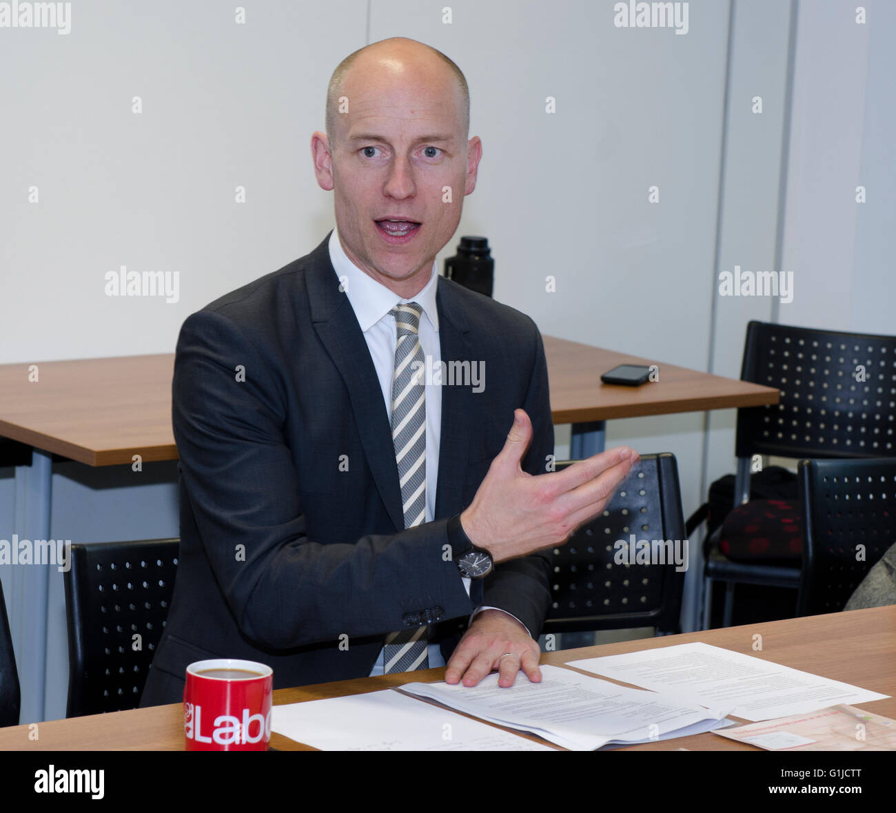 Labour mp for aberavon hi-res stock photography and images - Alamy