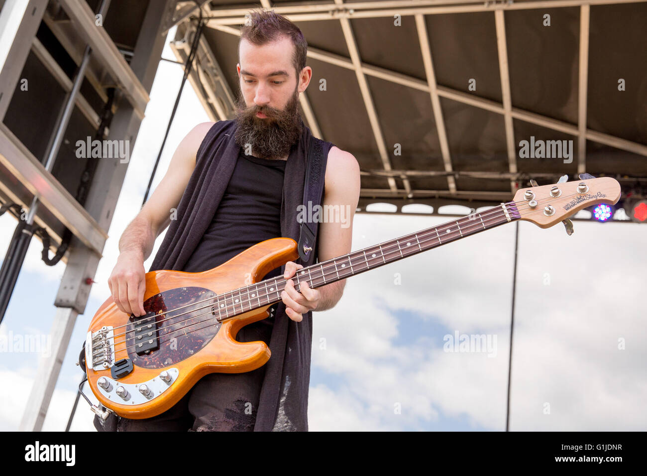 Somerset, Wisconsin, USA. 15th May, 2016. Bassist BEN HULL of Lacey ...
