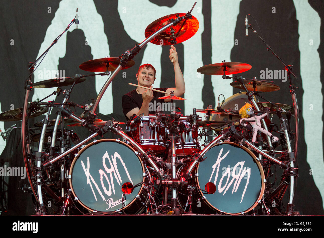 Somerset, Wisconsin, USA. 15th May, 2016. Drummer RAY LUZIER of Korn ...
