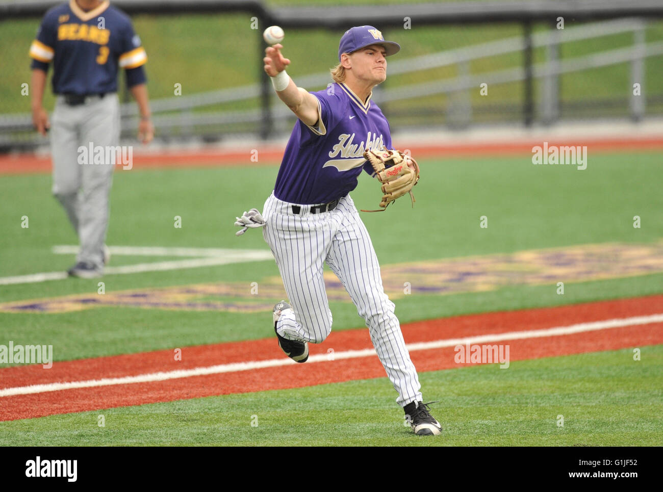 3rd Baseman High Resolution Stock Photography and Images - Alamy