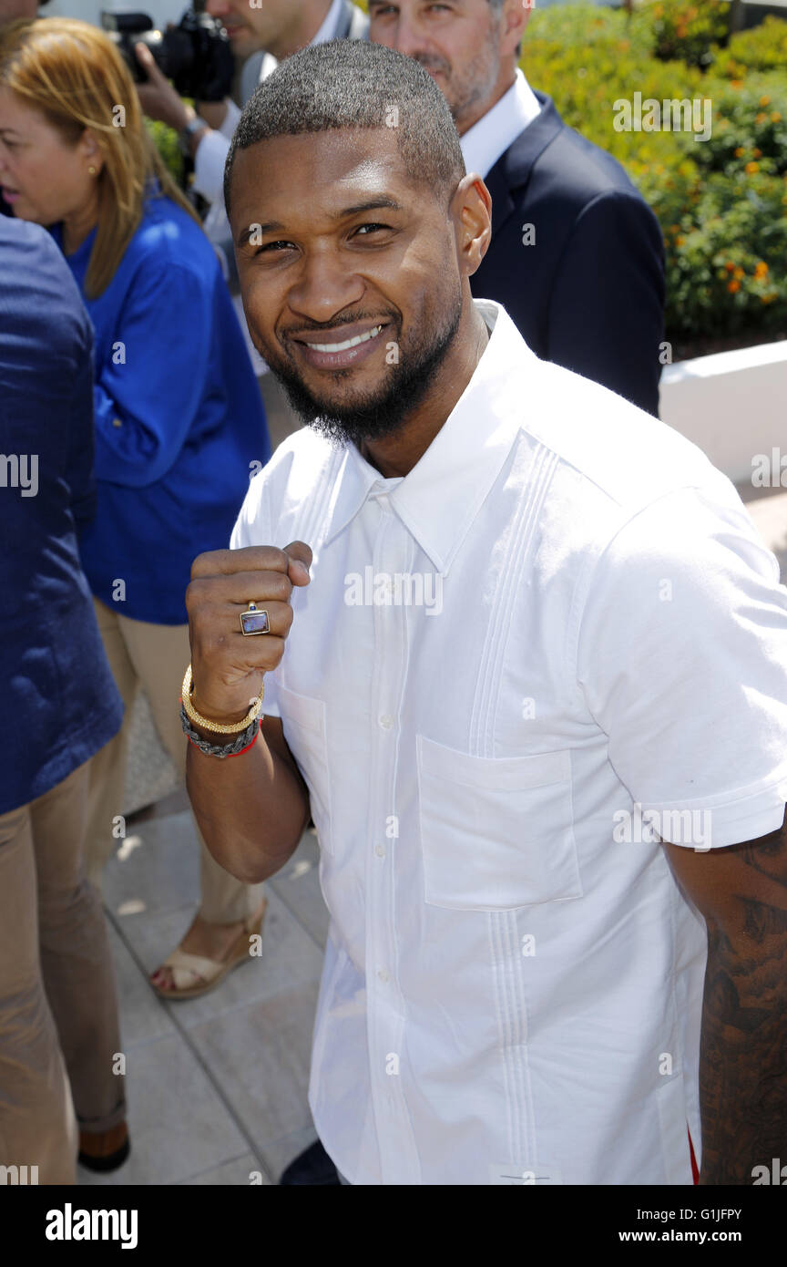 Usher raymond hi-res stock photography and images - Alamy