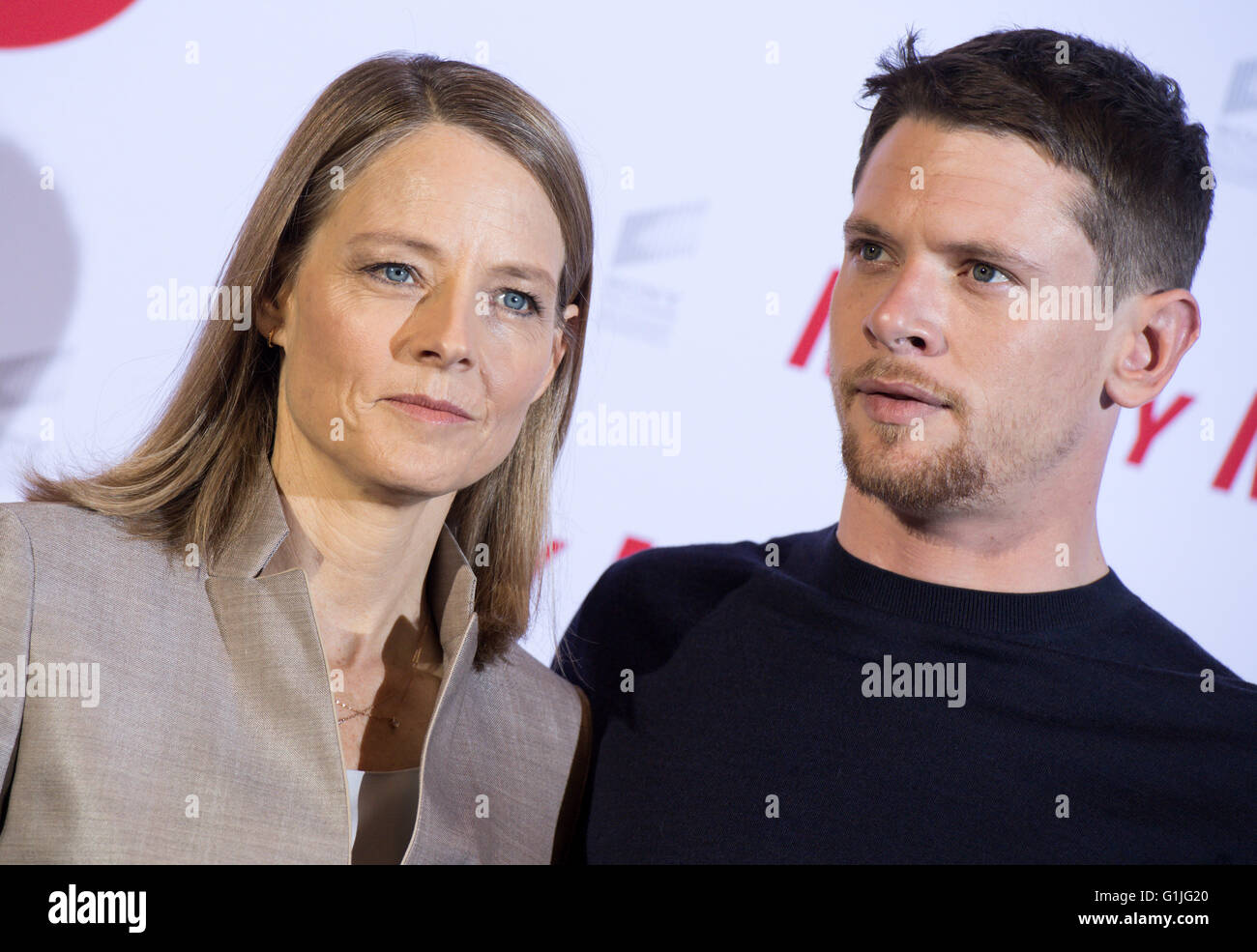 Jodie foster jack oconnell hi-res stock photography and images - Alamy