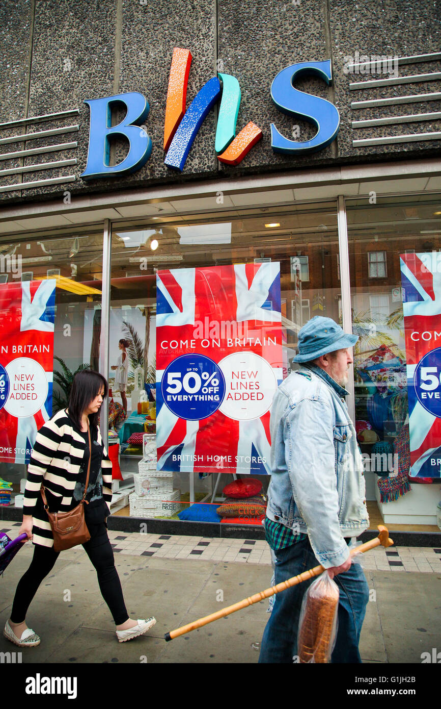Wood Green, London, Britain, 17 May 2016. Shoppers pass BHS (British ...