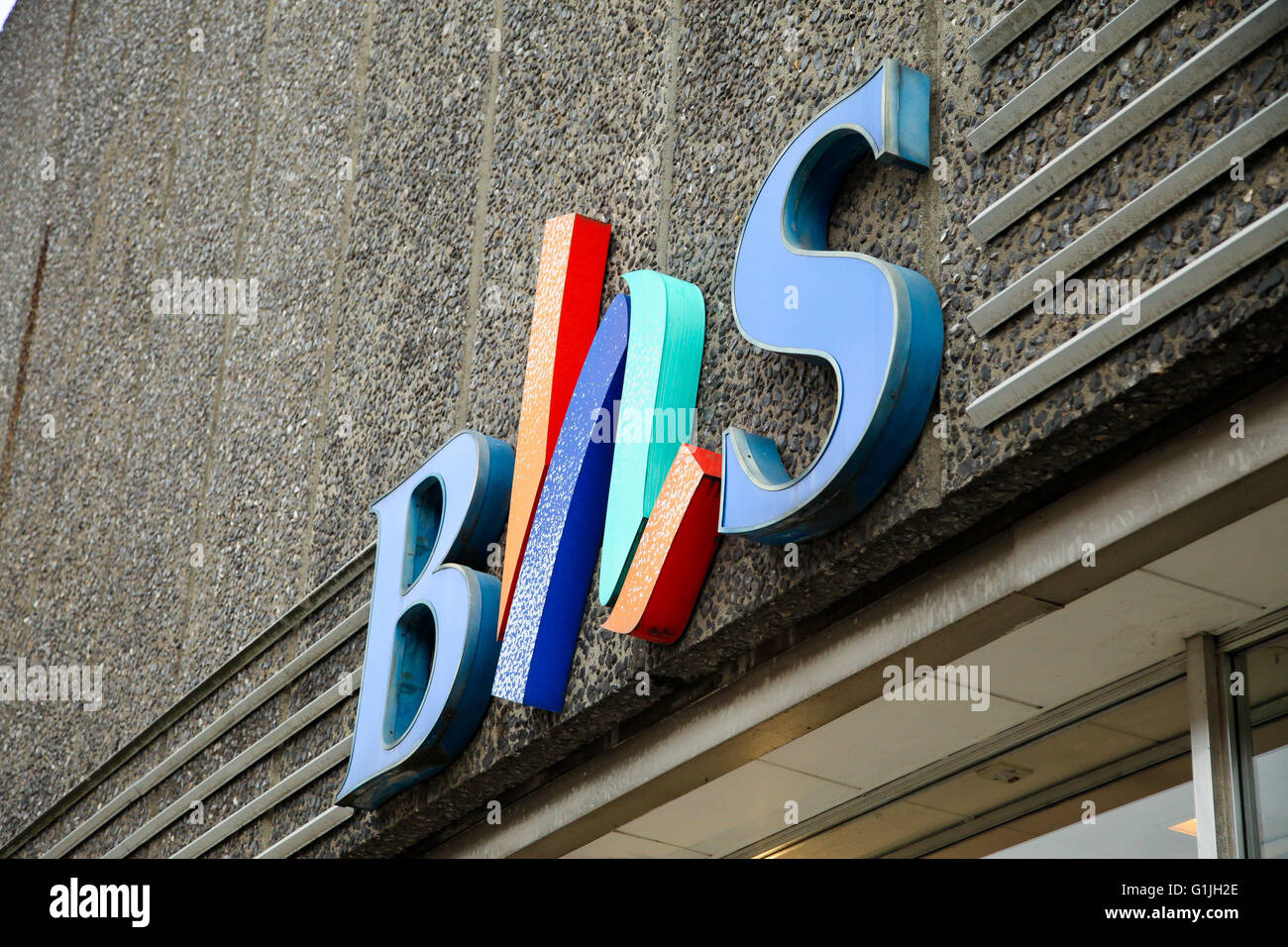 Matalan store sign logo hi-res stock photography and images - Alamy