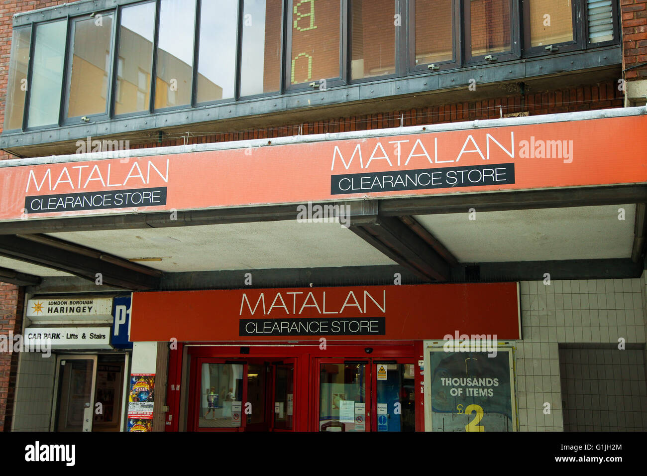John hargreaves and matalan hi-res stock photography and images - Alamy