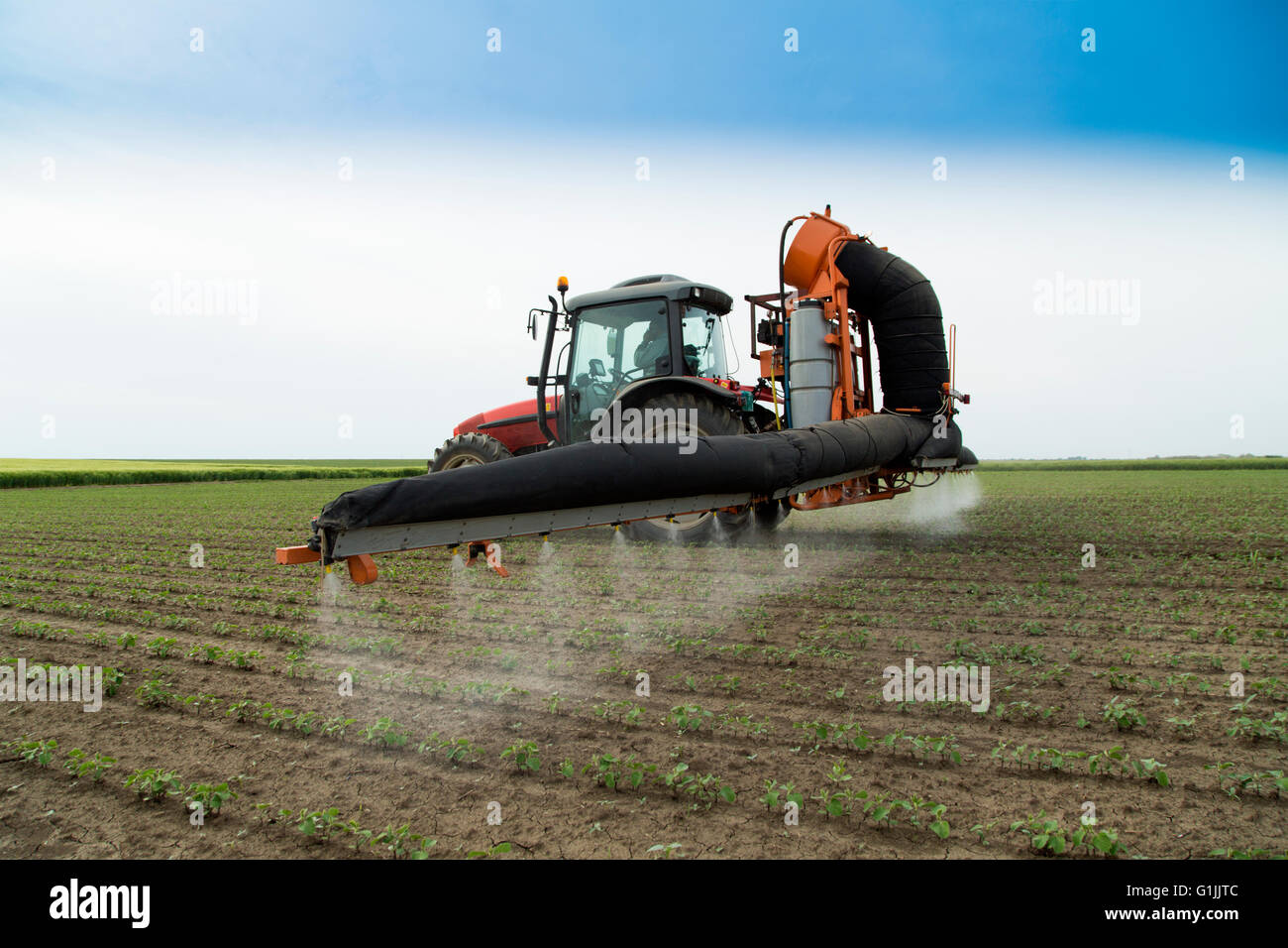 Soybean spraying hi-res stock photography and images - Alamy
