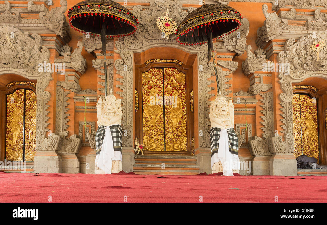 Ubud palace bali inside ubud hi-res stock photography and images - Alamy