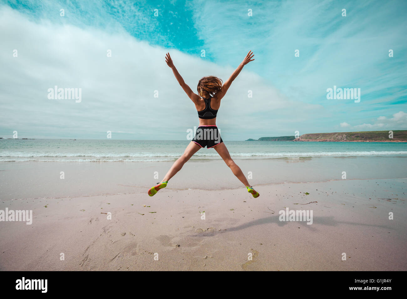 Star Jump Female High Resolution Stock Photography and Images - Alamy