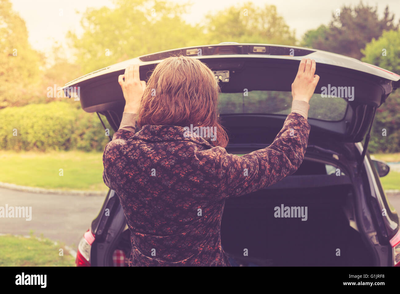 Loading car boot trunk hi-res stock photography and images - Alamy