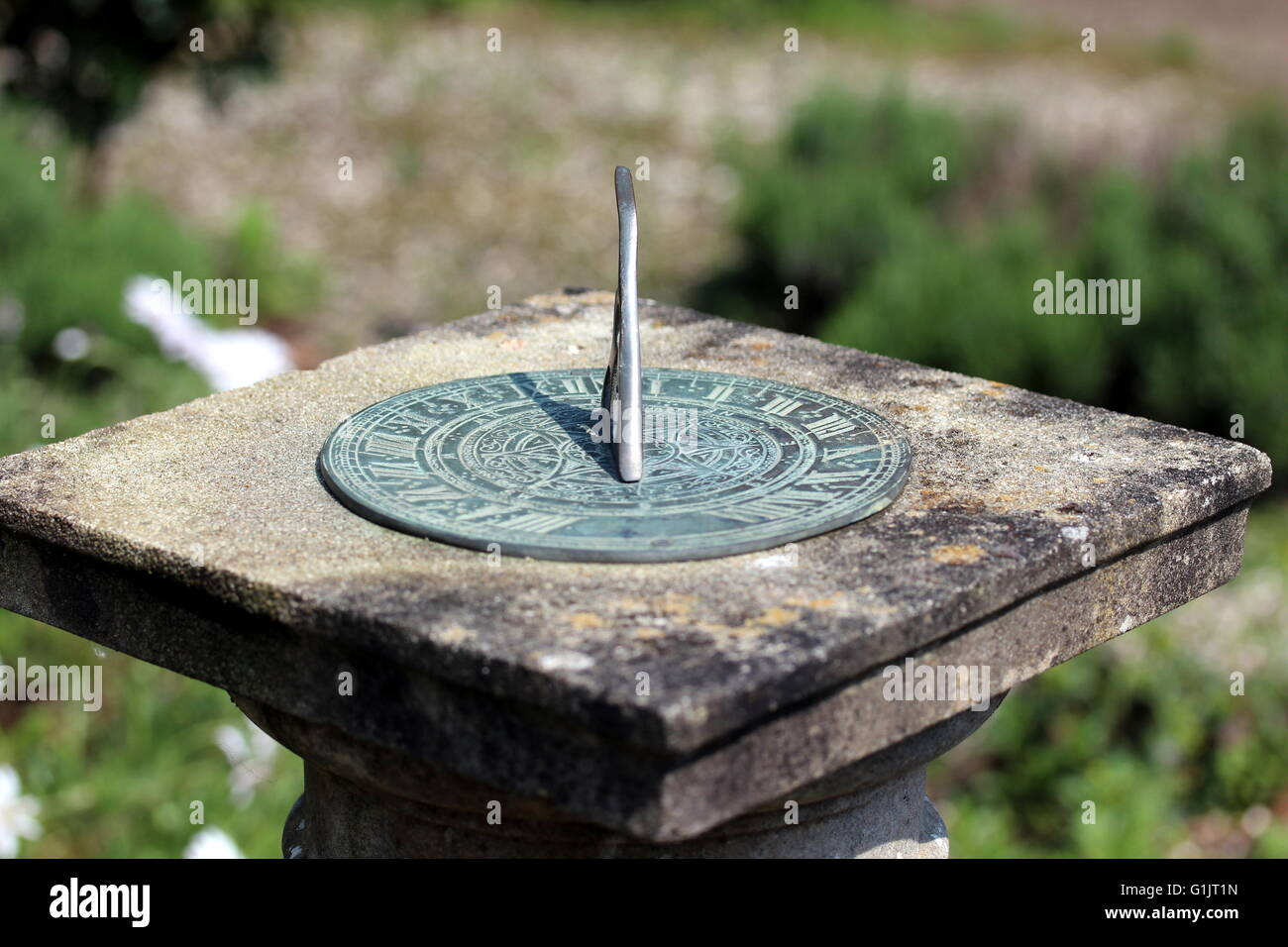 Sun dial with roman numerals hi-res stock photography and images - Alamy