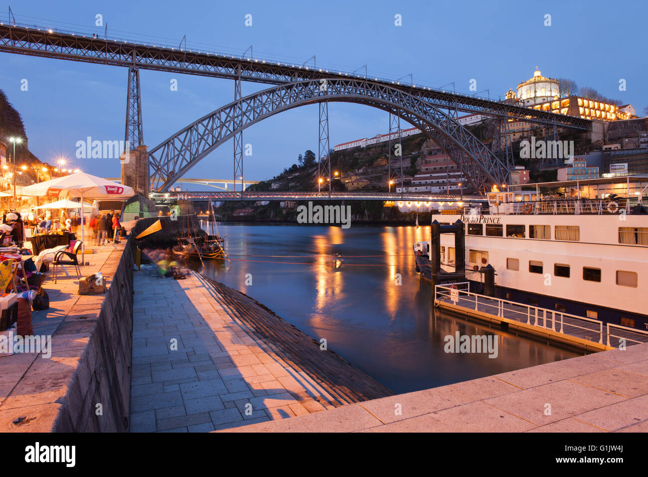 Dom Luis I Bridge by night in Porto, Portugal, Douro River waterfront ...