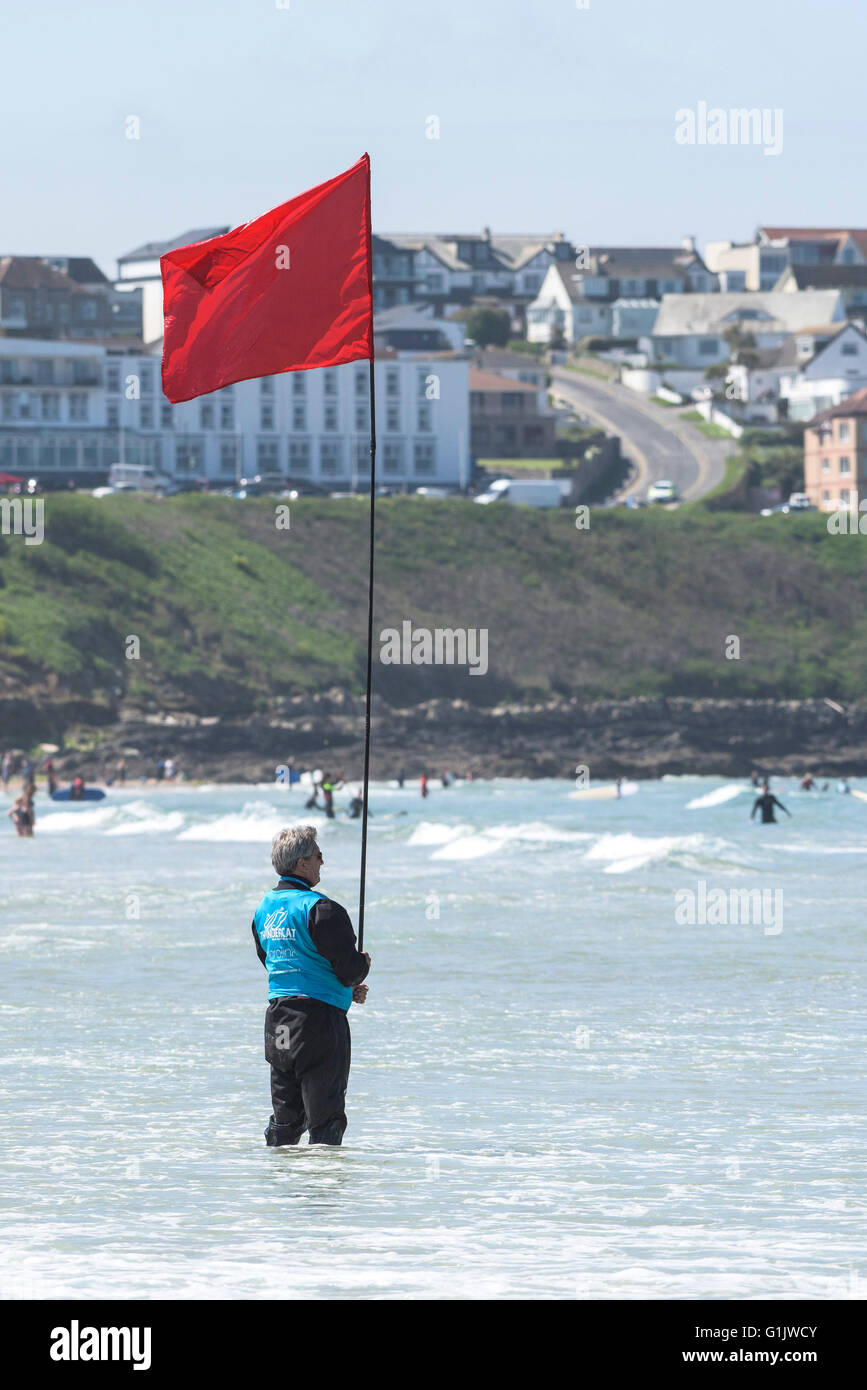 Flag aloft hi-res stock photography and images - Alamy